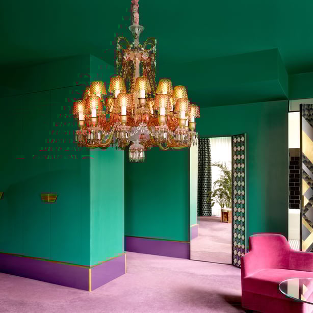 Zénith Faunacrystopolis Chandelier Pink & Champagne (24L) | Baccarat ...